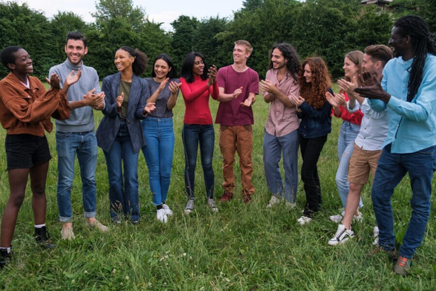 Team building en France : destinations idéales pour renforcer l'esprit ...