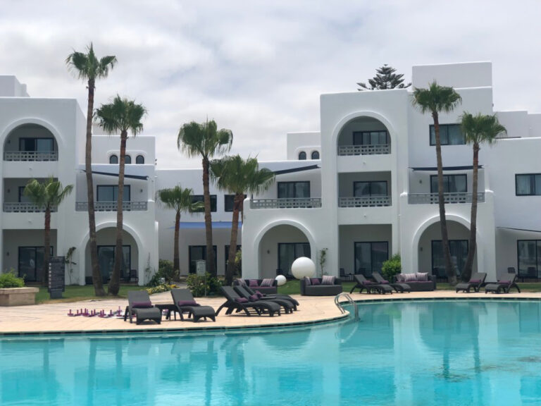 Passez des vacances de luxe dans un hôtel à Dakhla au Maroc dans le ...